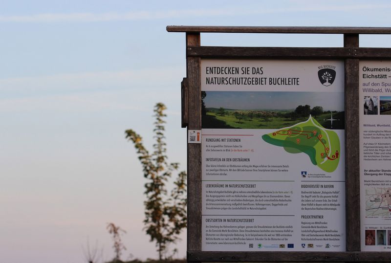 Gestaltung von Infotafeln für Naturlehrpfade